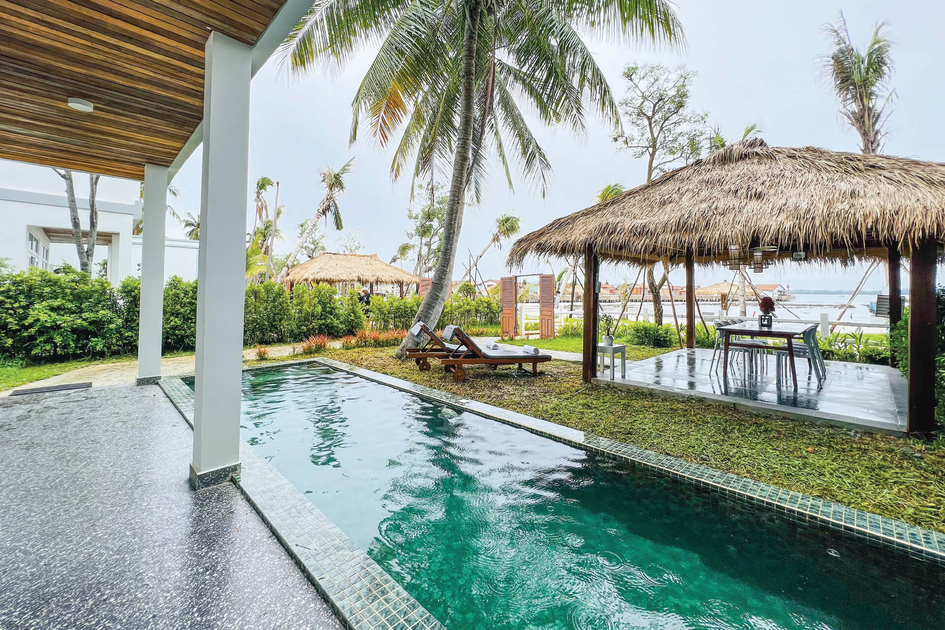 Special Offers - Koh Apikjun Resort by EHM